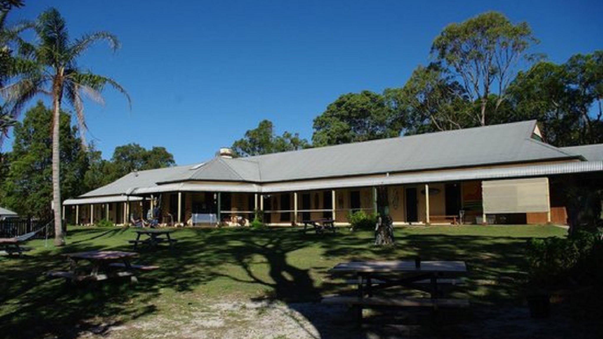 Surfaris - EdTripper