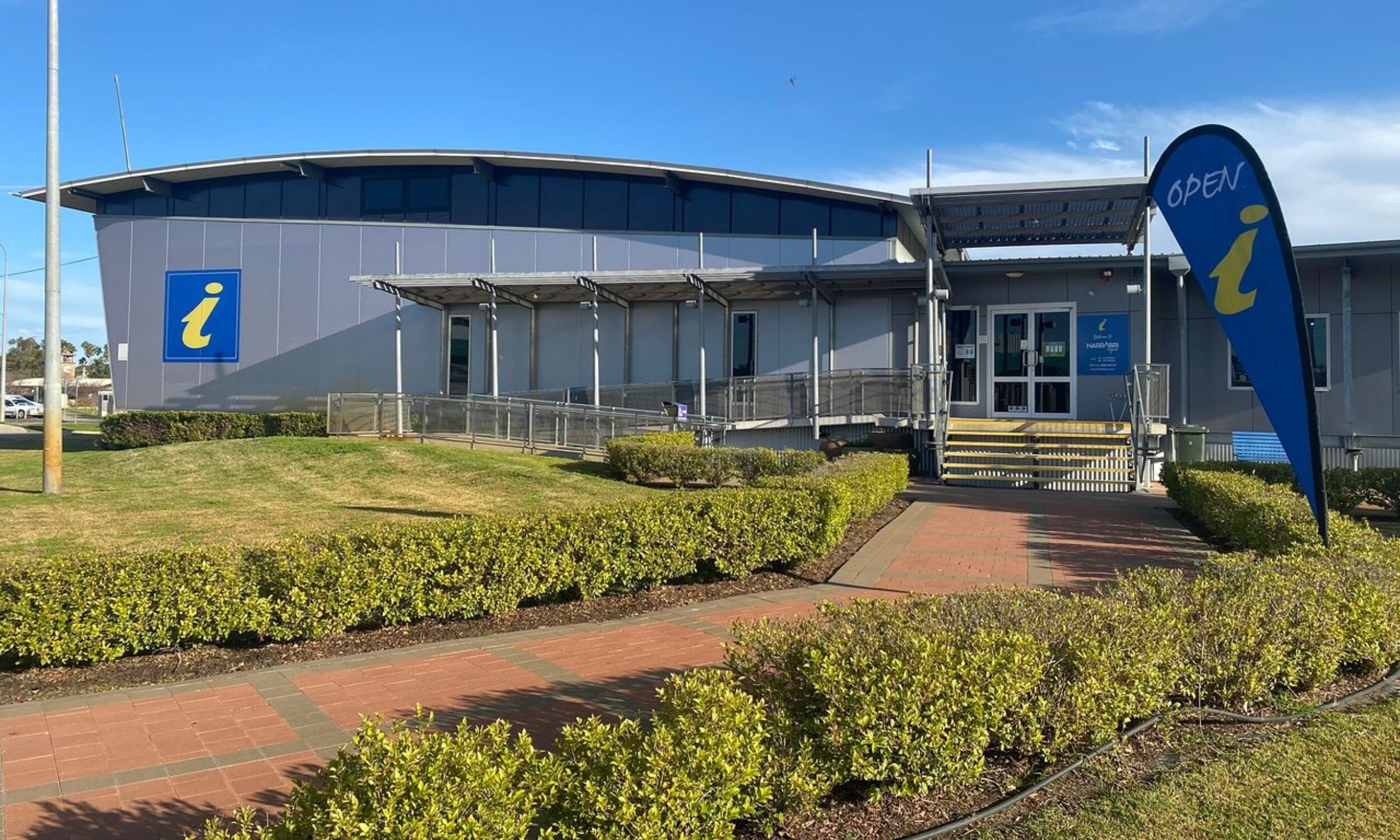 Narrabri Shire Visitors Centre - EdTripper