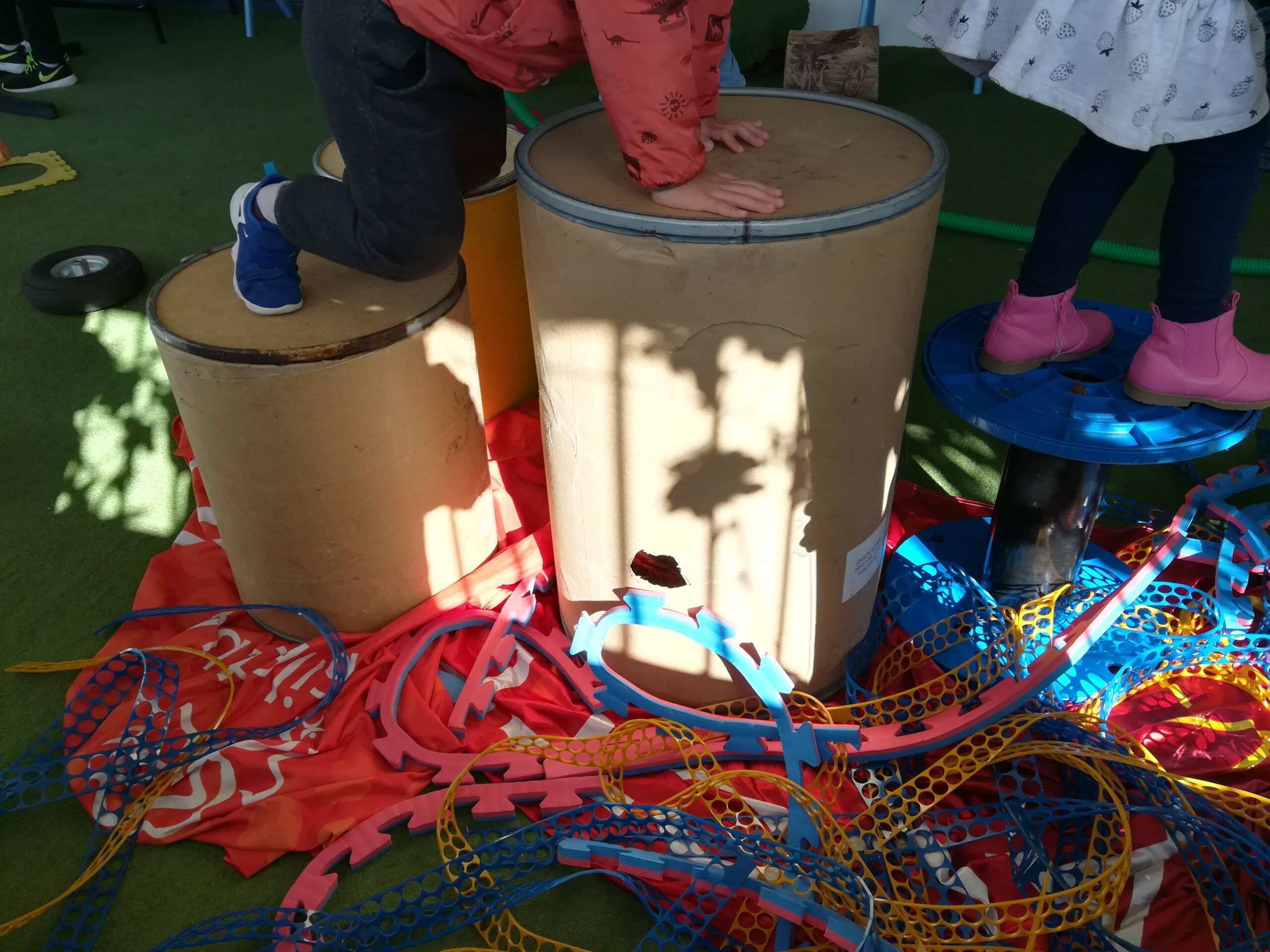 Giant Loose Parts Play - EdTripper