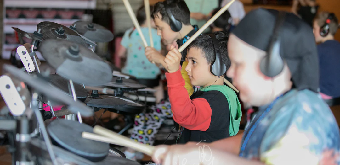 Songwriting & Performance - EdTripper